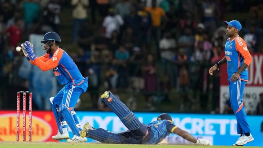 The Difference Between Leg Side and Off Side in Cricket